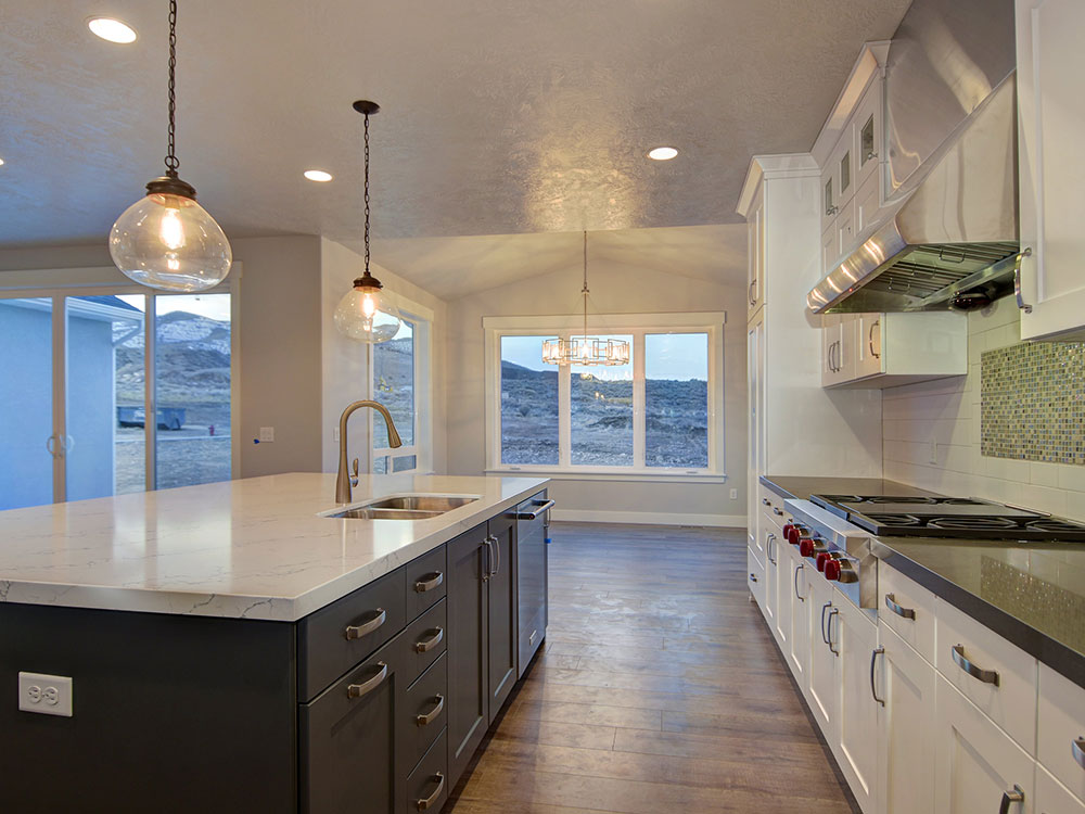 Cami Kitchen | Save Thousands With Communnie.