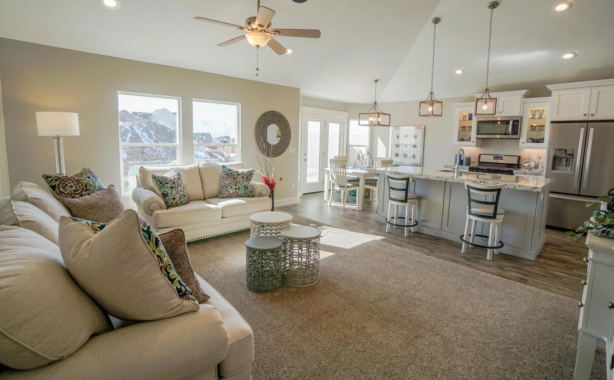 Epic Homes -18 | Save Thousands With Communnie.